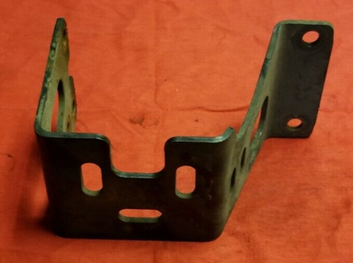VOLVO FRONT BUMPER BRACKET, SUPPORT , MOUNT RH 85155072 | eBay