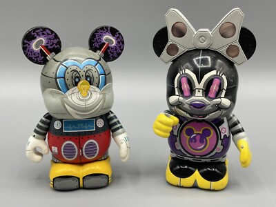 Disney Vinylmation ROBOT SERIES 3- MICKEY MOUSE BOT & MINNIE MOUSE BOT ...