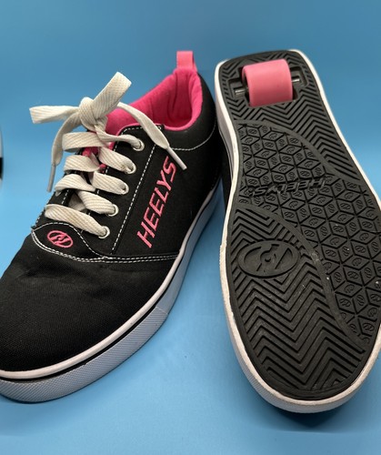 Heelys PRO 20 Girls Skate Shoes Youth Size 13C Black Pink Canvas Lace ...
