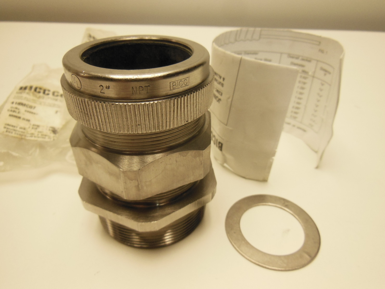 BICC Components 2" NPT cable connector for aluminum MC Raintight ...