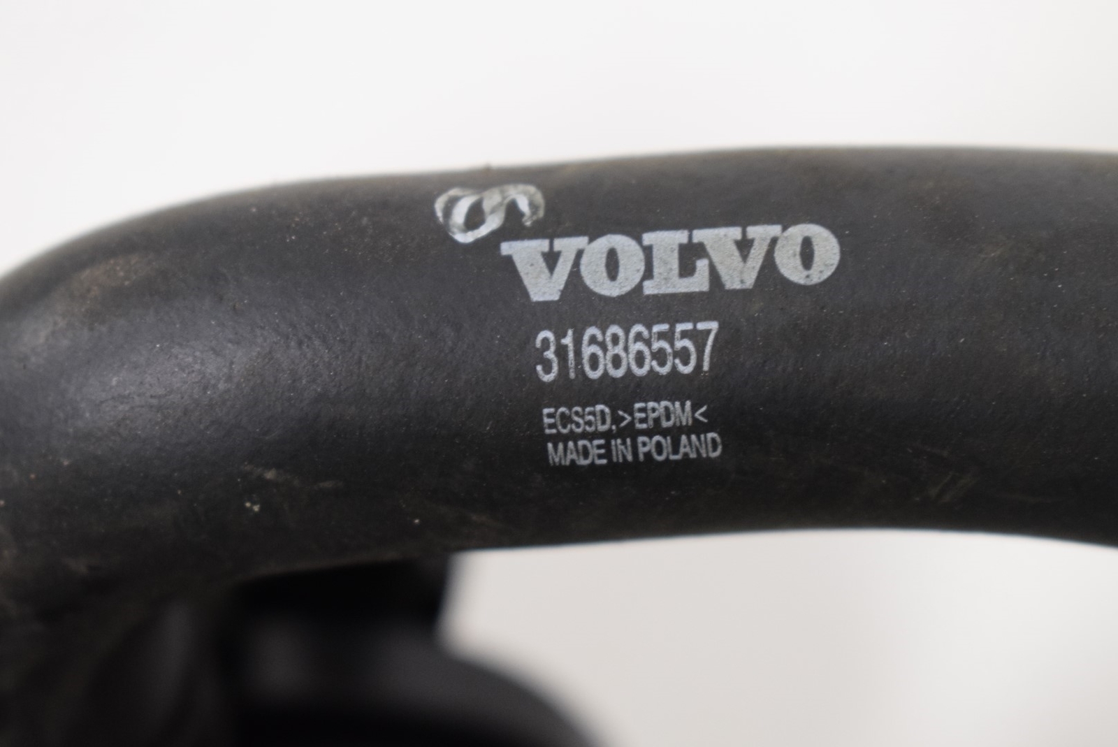 VOLVO XC90 T8 Hybrid AWD 2017 RHD COOLANT HOSE PIPE WATER PUMP 31686567 ...