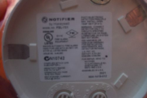 NOTIFIER FSP-751 DETECTOR HEAD (1 YR. PROTECTION PLAN! FREE SHIPPING ...