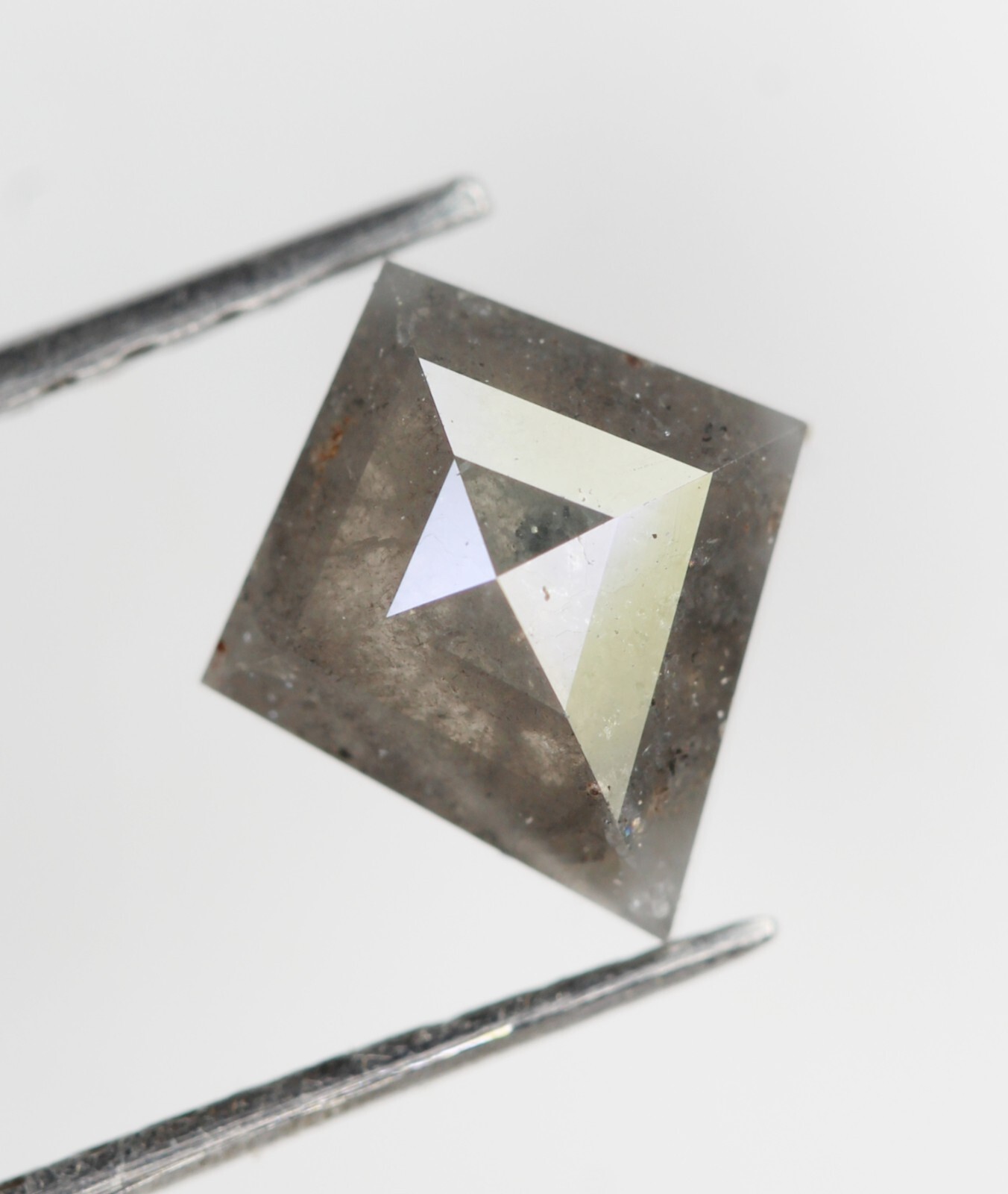 0.99 Ct Natural Kite Cut Loose Diamond Grey Color Kite Shape Diamond ...