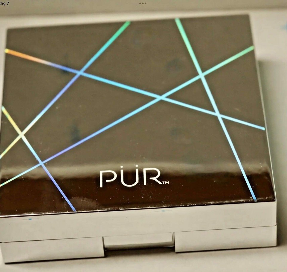 PUR (PUR Minerals) Out Of The Blue Ray of Light Vanity Blush Palette ...