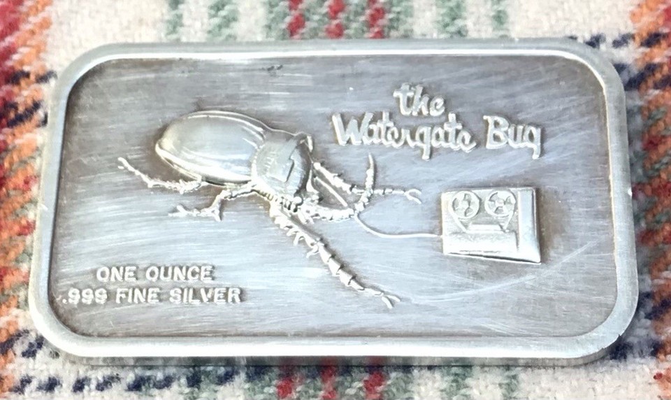 THE WATERGATE BUG SILVER ART BAR, 1 oz .999 FINE SILVER, COLONIAL MINT ...