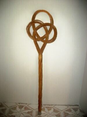 VINTAGE ANTIQUE RUG BEATER RATTAN WOVEN JAPAN CHROME TIP FARMHOUSE ...
