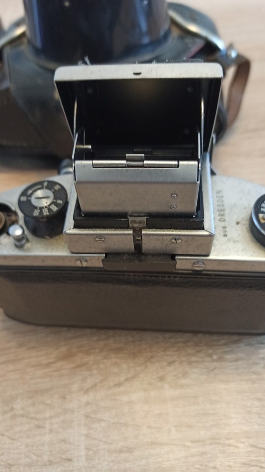 Pentacon Exakta EXA VX 500 35mm SLR Film Camera | eBay