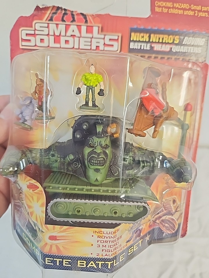 Kenner 1998 Small Soldiers Nick Nitro's Battle Roving Head Quarters ...
