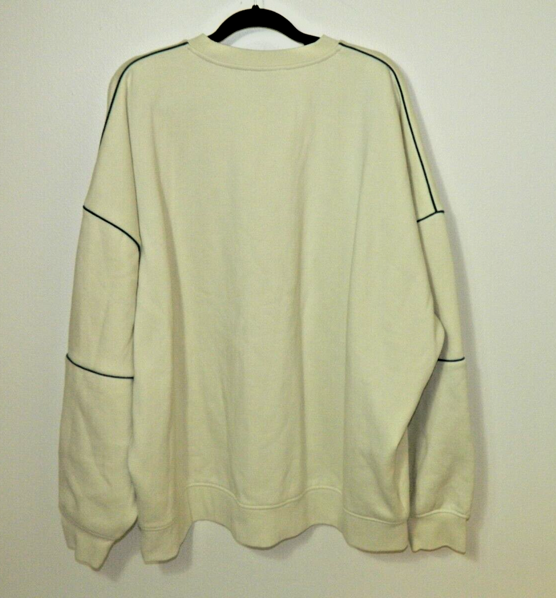 Melody Ehsani ME Sweatshirt Size 3XL Unisex Ivory with Green Trim | eBay