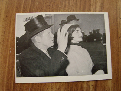 1964 JOHN F. KENNEDY Trading Card The New President & First Lady (B25 ...