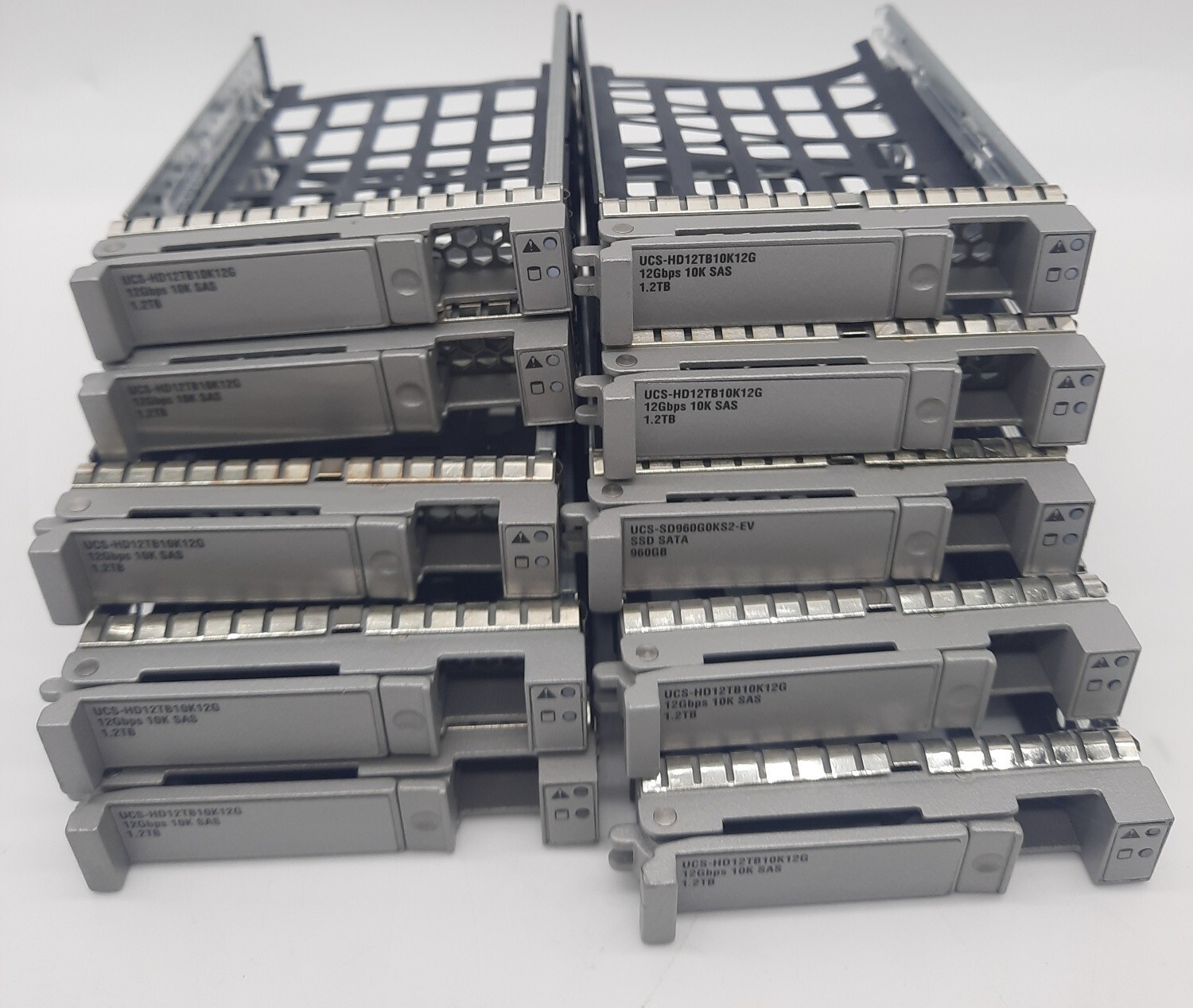 Lot of 10 Cisco 2.5" Drive Caddy Tray 800-35052-01 C220 C240 C460 M2 M3 ...