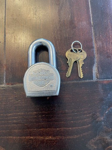 1 Key Vintage Harley Davidson Padlock With Two Keys No 220 Master Lock ...