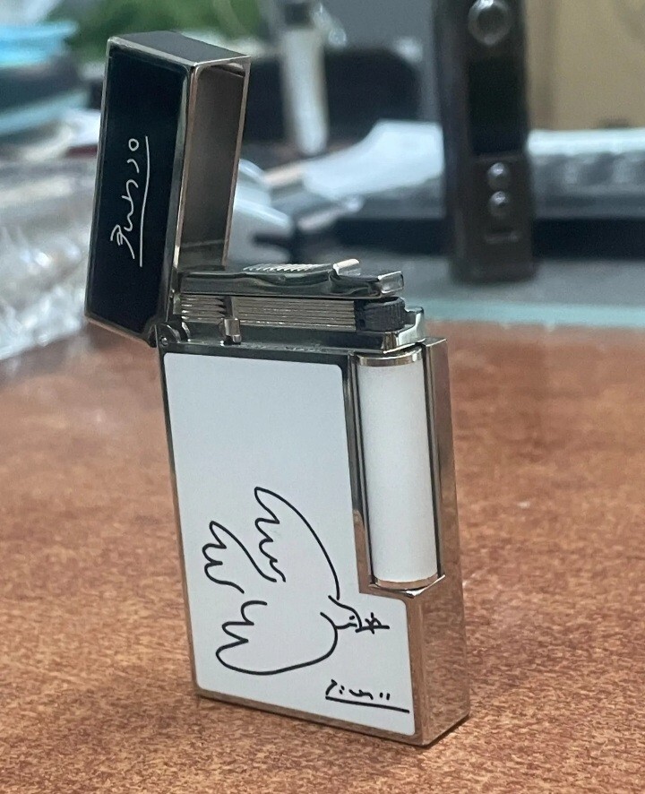 Luxury Retro Cigarette Bright Ping Sound Gas Memorial DP Engraving ...