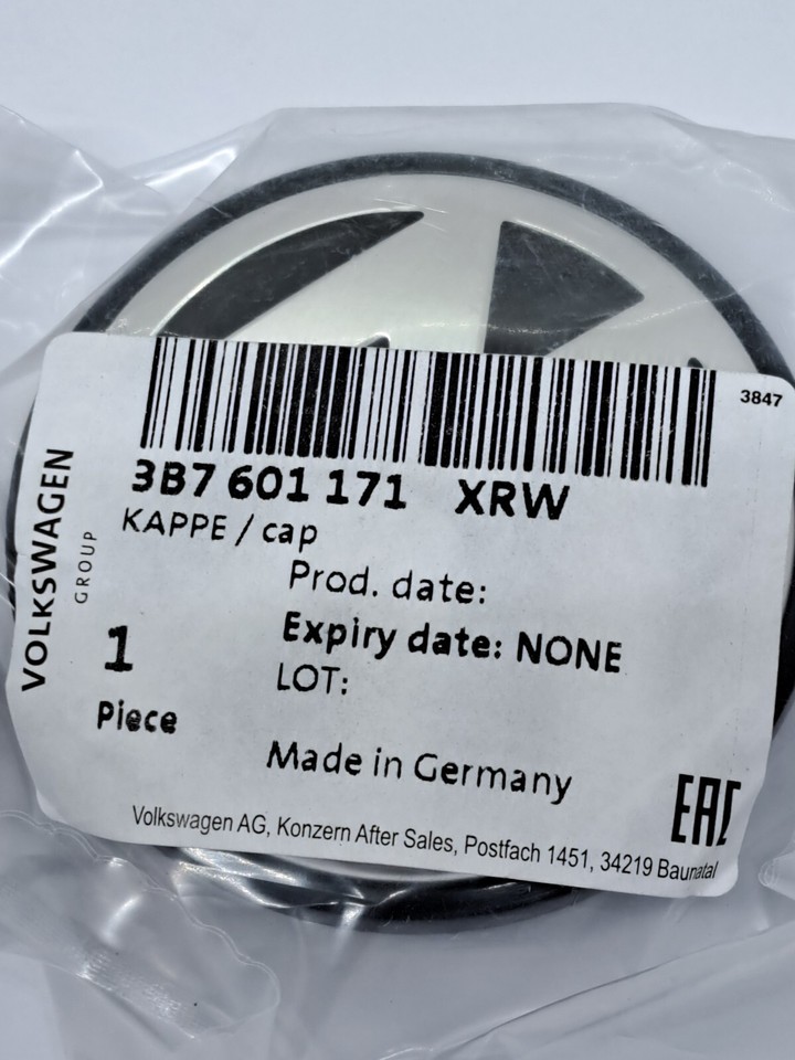 NEW GENUINE VW AMAROK GOLF CENTRE ALLOY WHEEL COVER CAP 65mm 3B7601171 ...