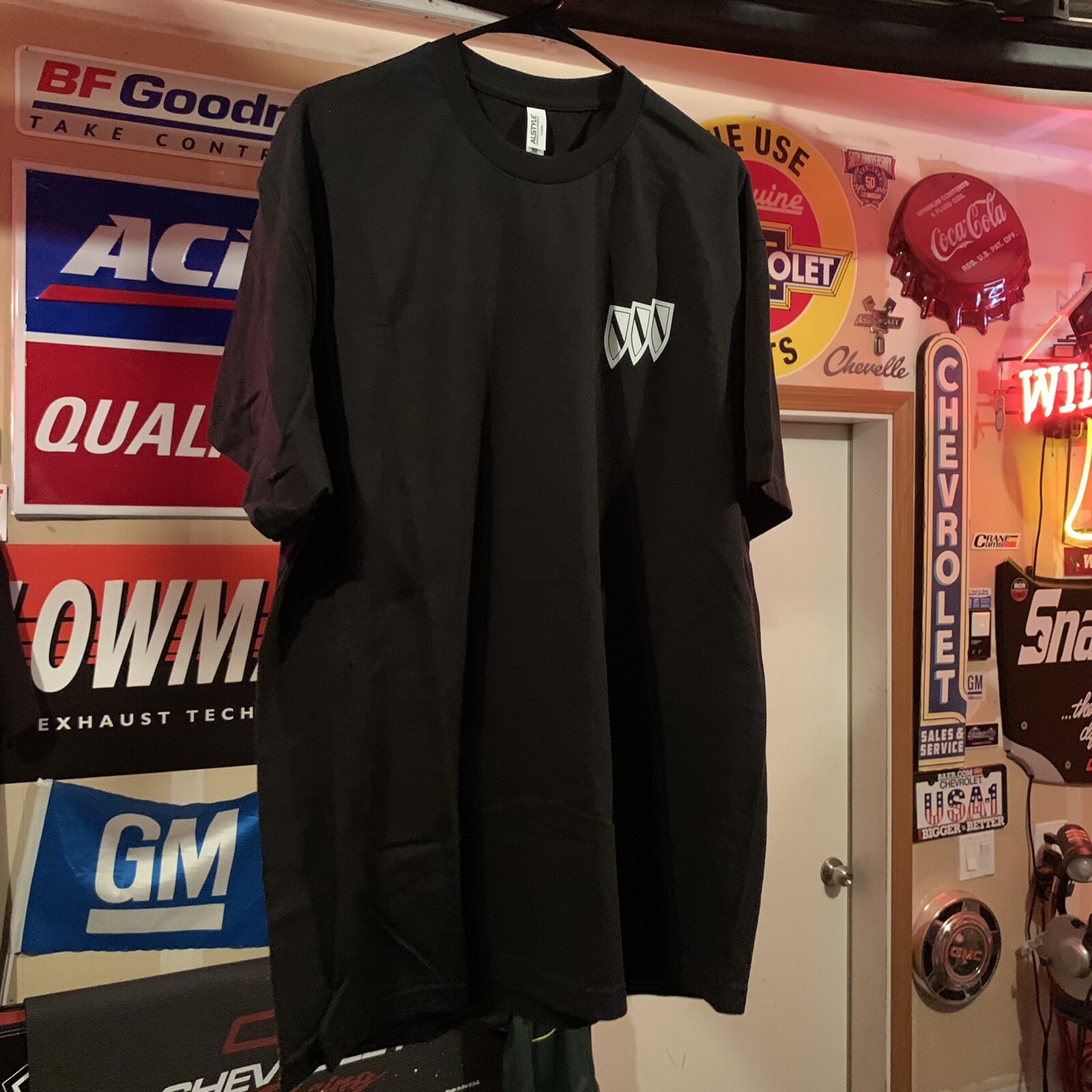 BUICK Tri Shield Logo Black T-Shirt Muscle Car Hot Rod GS Regal Skylark ...