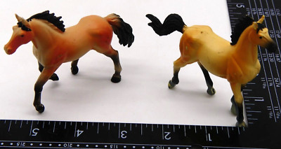 Lot of 2 New-Ray Horse Pony Stallion Plastic Figure Toy Figurine Farm ...