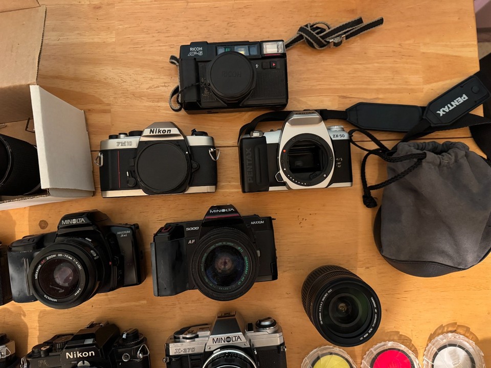 Lot UNTESTED Film Cameras - Nikon Nikkormat Canon Minolta Pentax Ricoh ...