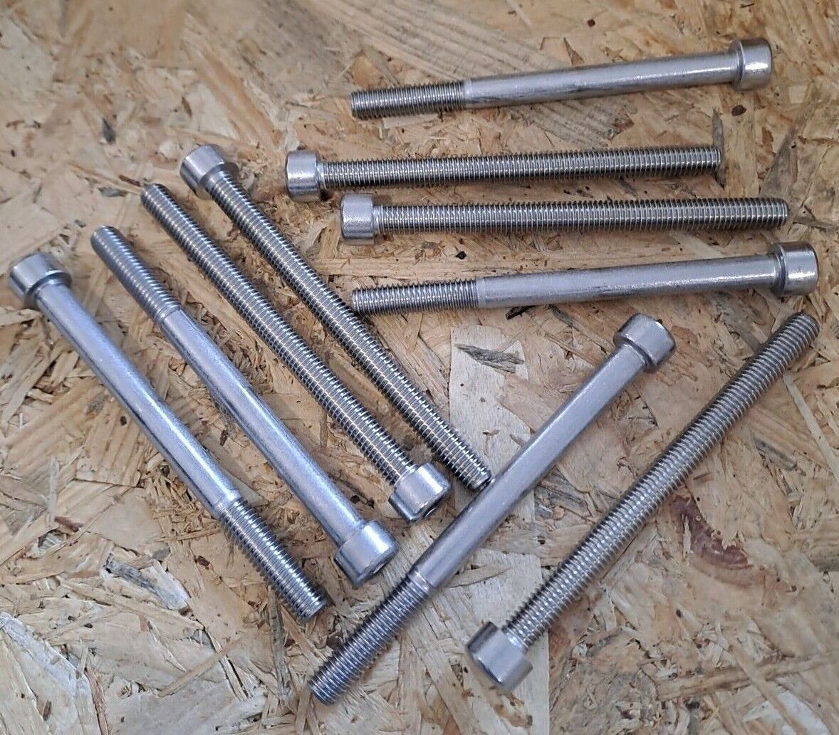 VITI M6 IN ACCIAIO INOX PERNI BULLONI TESTA A BRUGOLA CAVA TCEI UNI ...