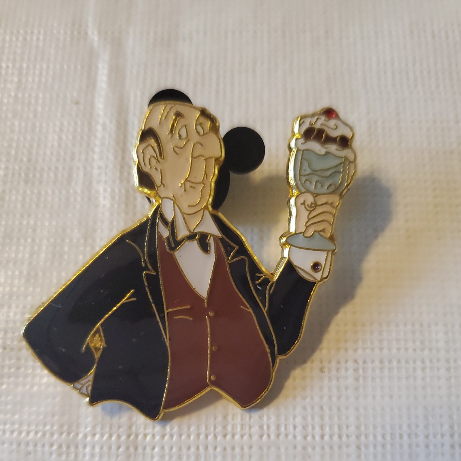Disney Pin Aristocrat Studio Store Edgar Butler Ice Cream Sundae ...