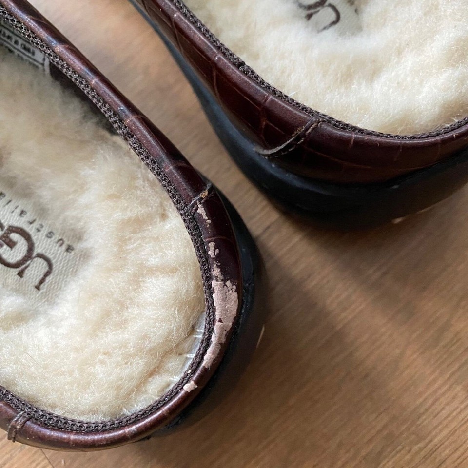 Womens UGG Australia Croc Embossed Slip On Sheepskin Size 8 (READ) | eBay