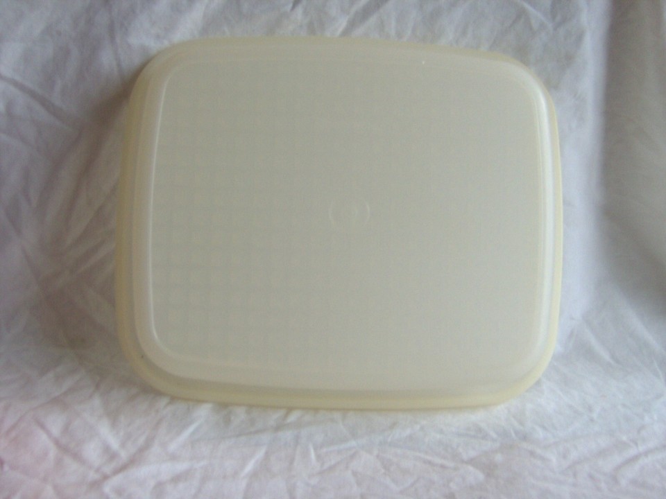TUPPERWARE LARGE SEASON SERVE MARINADE CONTAINER Marinating Meat ...