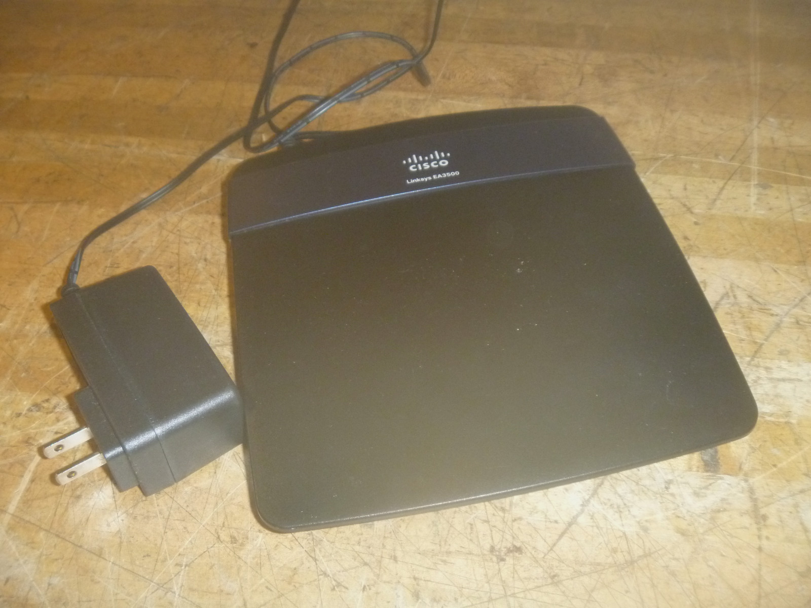 Linksys-Cisco EA3500 Dual Band WiFi Router 4 x 10/1000, USB, AC Adptr ...