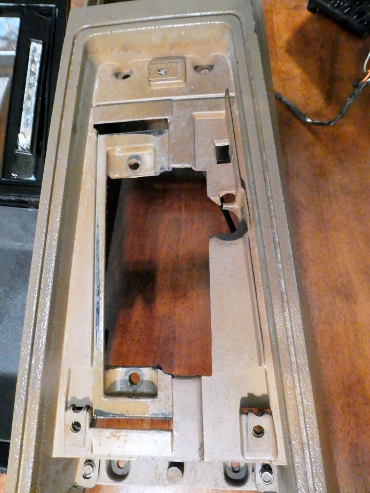 1973 74 75 76 77 Oldsmobile 442 Cutlass Salon Supreme Floor shift ...