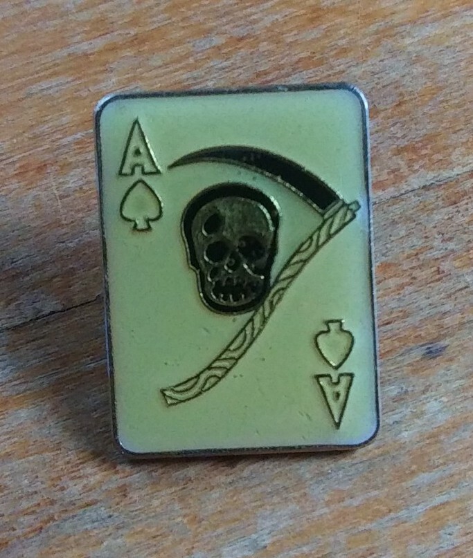 US Military Ace of Spades Death Skull Scythe Card Vietnam Hat Lapel ...
