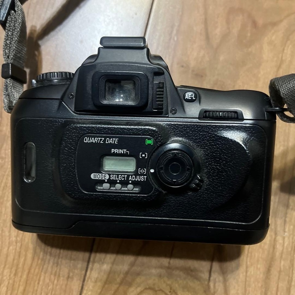 Nikon DSLR Camera with 18-55mm & 70-300mm Lenses Quartz Date Stamp | eBay