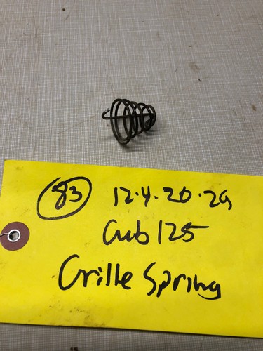 Cub Cadet 124 125 105 72 104 Grill Spring Retainer | eBay