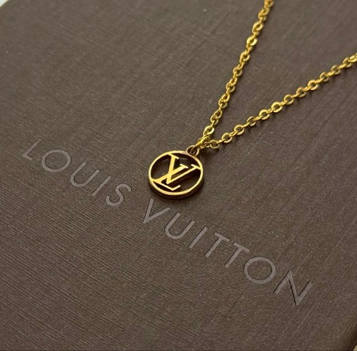 Louis Vuitton LV Monogram Circle Necklace Unisex Authentic New From ...