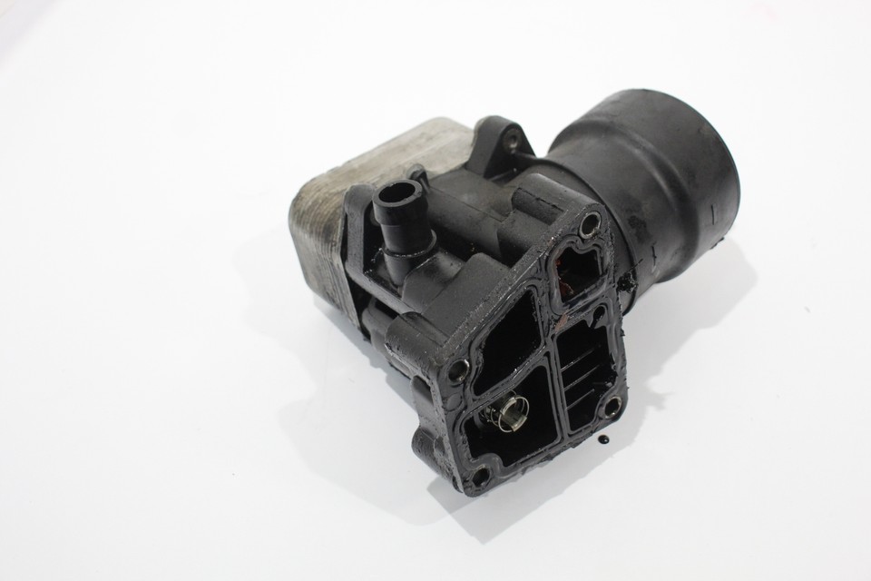 Audi Q5 8R 1.6TDi Oil Filter Housing and Cooler 03L115389C | eBay