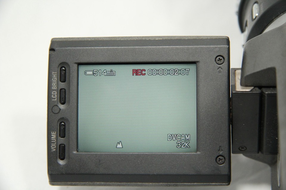 A Lot of 2x Sony DSR-PD170 3-CCD Mini DVCAM Camcorders | eBay