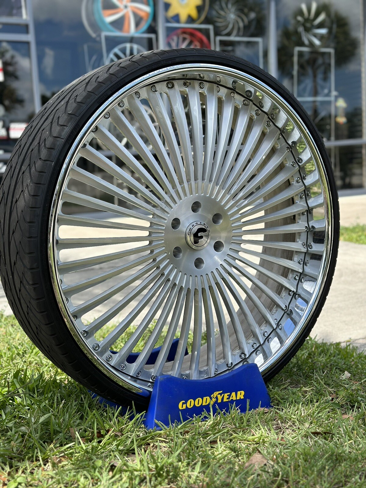 30" BRUSHED FORGIATO CHROME LIP FLOATING CAP THREE PIECE WHEELS AND ...