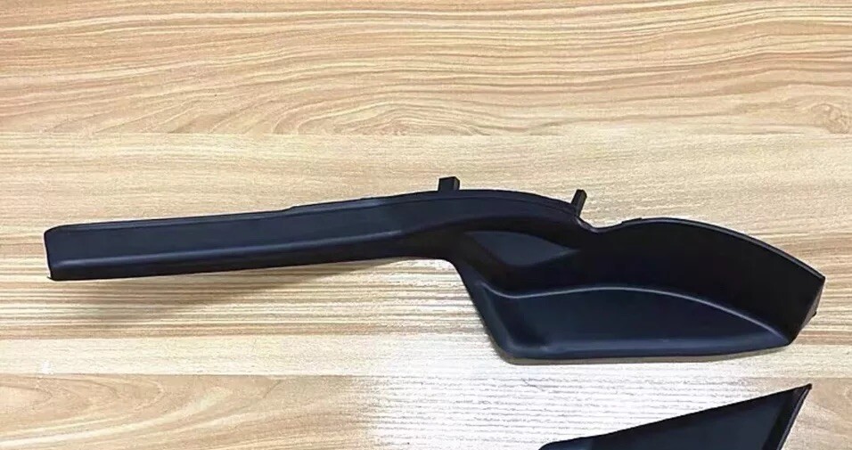 53867-0R051 538670R051 Left Front Fender Cowl Side Seal for Toyota RAV4 ...