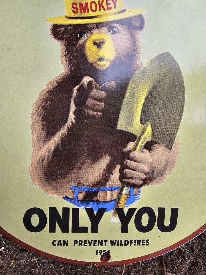 VINTAGE 1954 SMOKEY BEAR PORCELAIN SIGN OLD FOREST SERVICE PREVENT ...