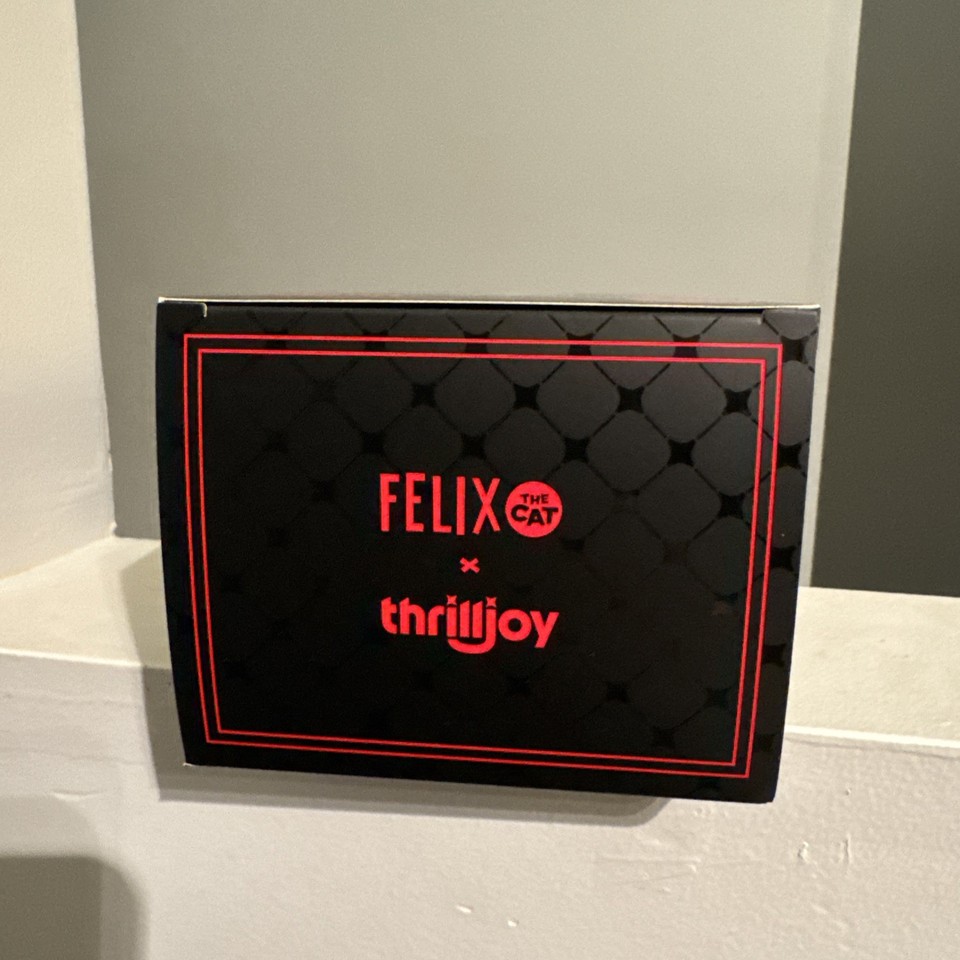 Thrilljoy Pix! Felix The Cat Chase corner ding box | eBay