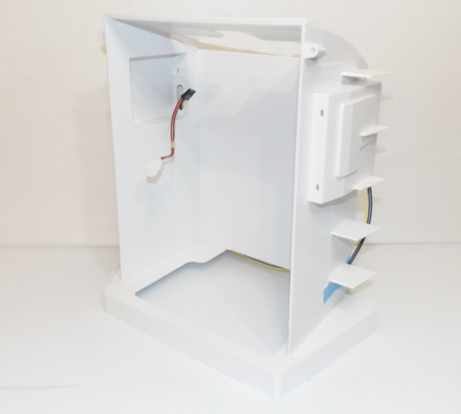 Whirlpool Refrigerator : Ice Container Housing Box (W10258522) {P2298 ...