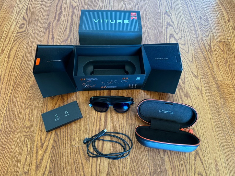 Viture One XR Gaming Glasses Jet Black | eBay