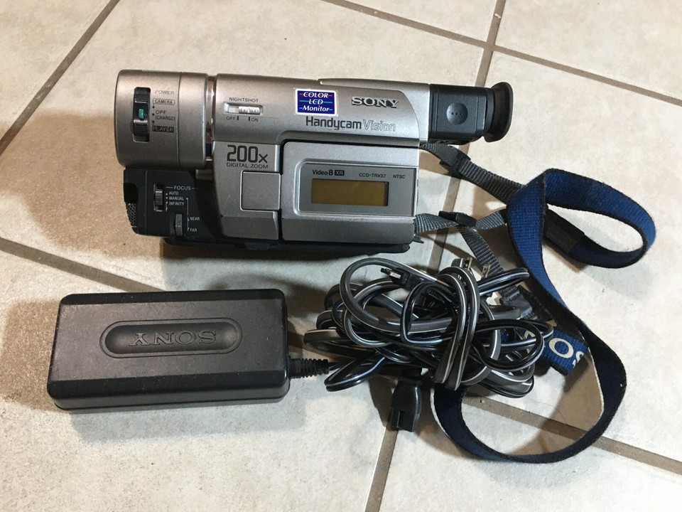 Sony Handycam Vision Video 8 CCD-TRV37 Camcorder | eBay