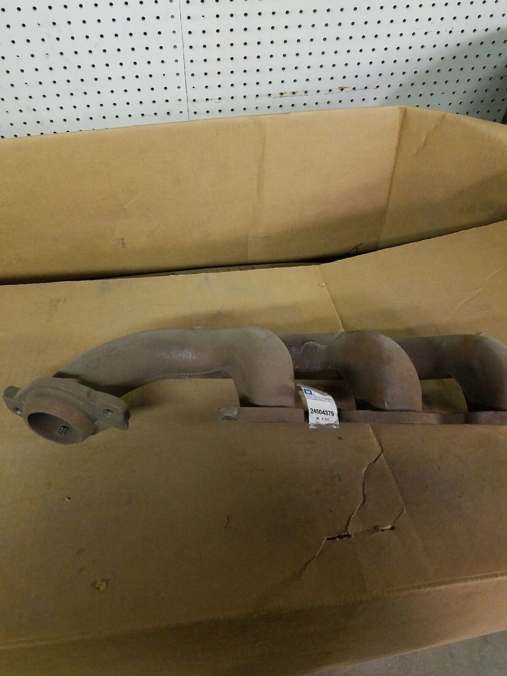 Exhaust Manifold Front GM 24504379 | eBay