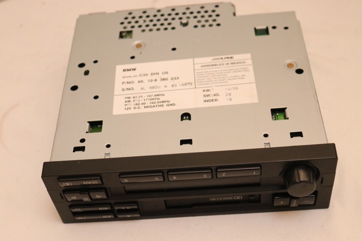 BMW C33 RADIO STEREO E36 318 323 328 E30 E31 E34 540 840 M3 Z3 | eBay