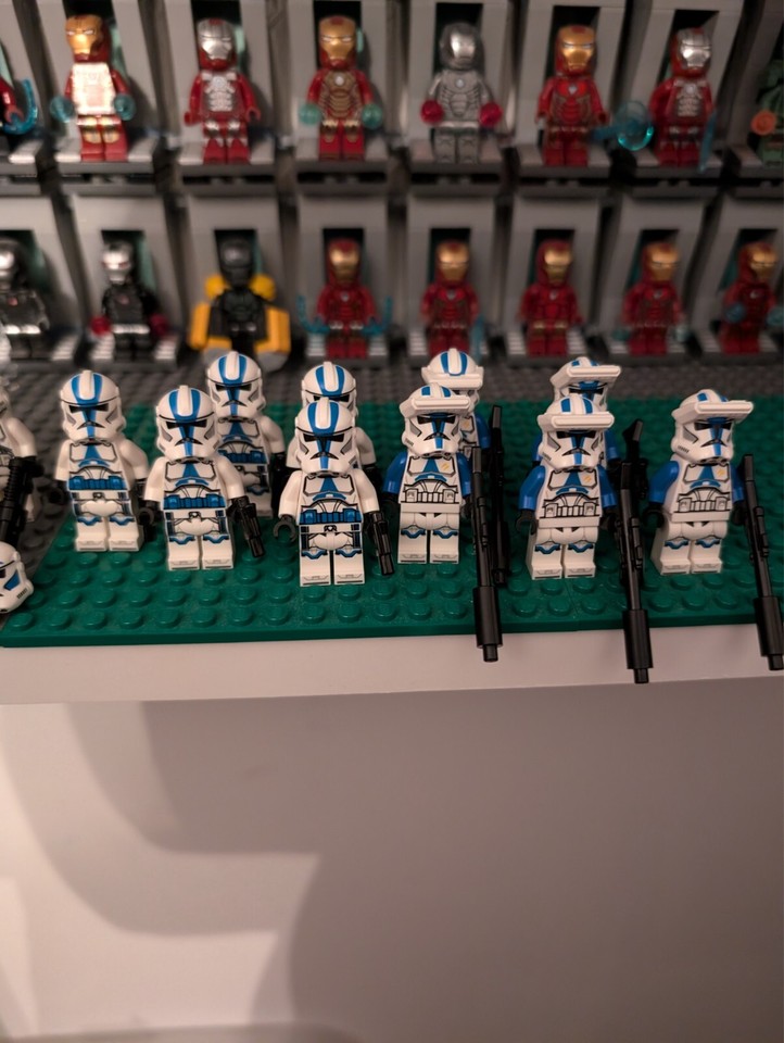 Lego Star Wars Captain Rex, Arc Trooper Fives and 501st Clone Trooper ...
