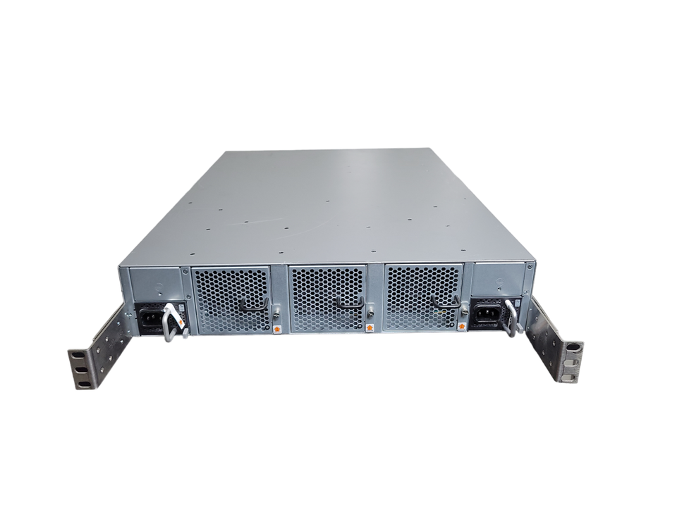 Brocade 7840 Extension Switch 24x 16Gbps Fibre Channel 16x 10GbE 2x ...