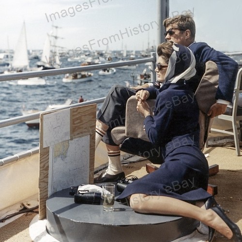 8 x 10 imprimé John F. Kennedy Jackie Kennedy à bord de l'USS Joseph P ...
