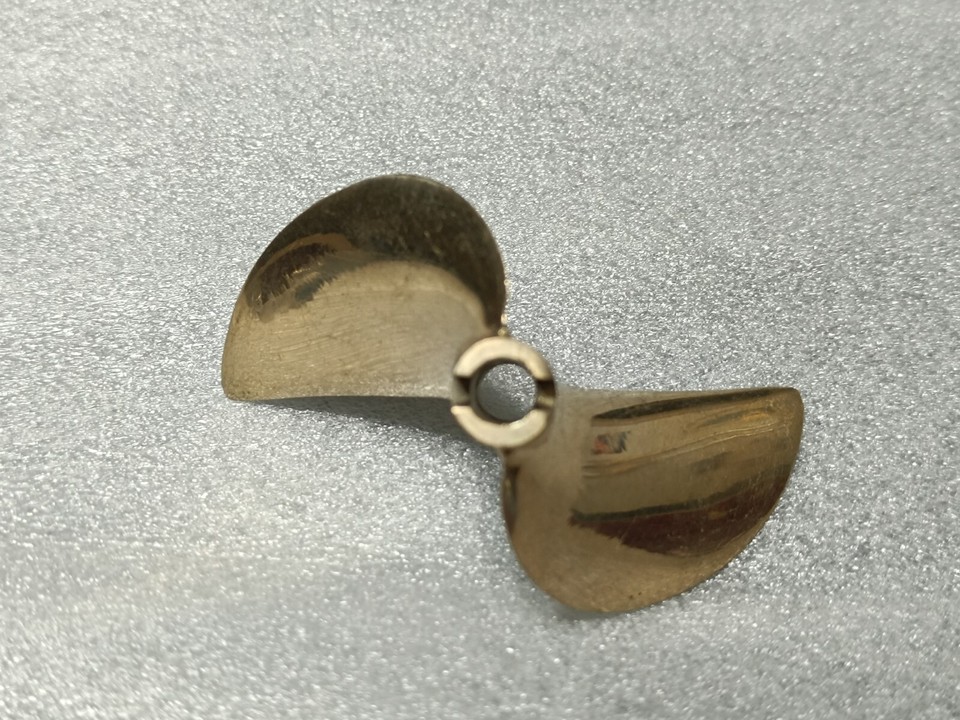 VXP Brass P271/2 HR 69mm 1.6p 1/4" Shaft RC Gas Boat Props Prop High ...