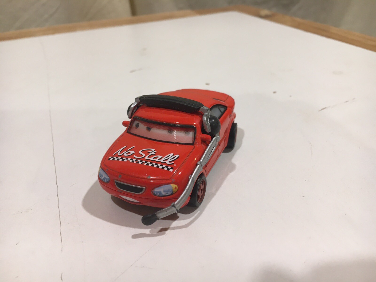 Disney Pixar Cars 1:55 Scale Diecast Roman Dunes No Stall Coach ...