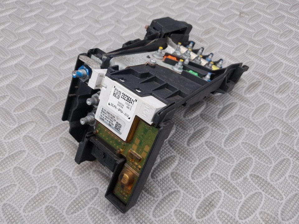 Peugeot Citroen BATTERY MANAGEMEN PROTECTION VOLTAGE MODULE 28257533 ...