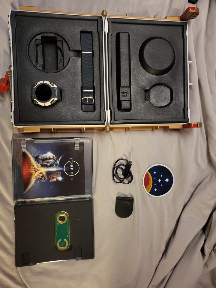 Pre-owned Starfield Constellation Collector's Edition. Game Code Not ...