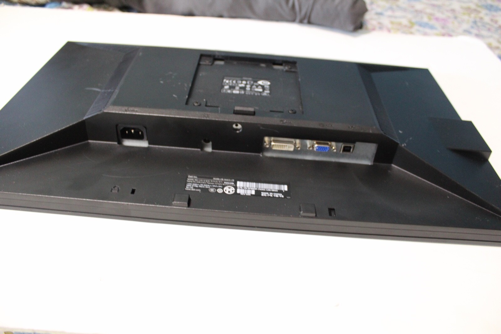 Dell Professional P2411HB 24" WideScreen HD 1920 x 1080 VGA DVI | eBay